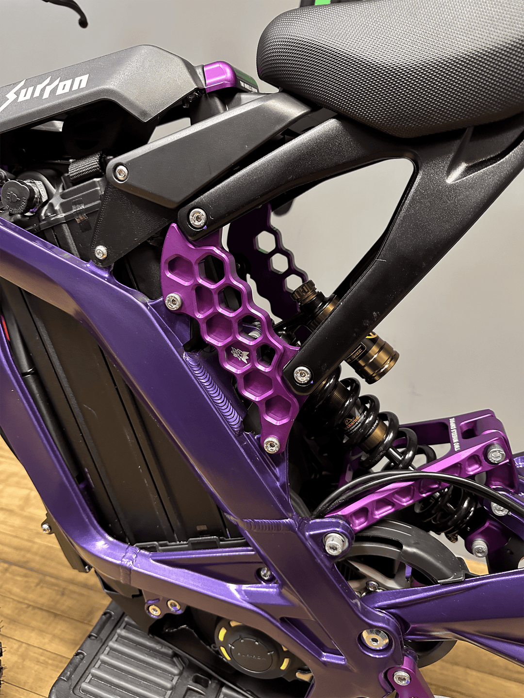 Surron Parts URLWALL Body Seat Suspension Lift Kit, Seat Extenders ...